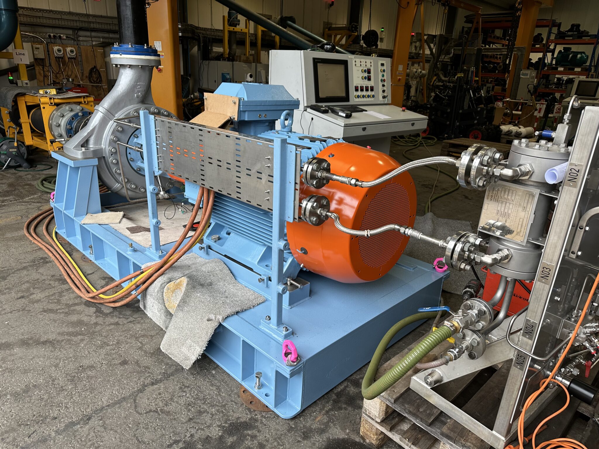 Amarinth delivers two large API 610 OH2 pumps to Yinson Production for ...
